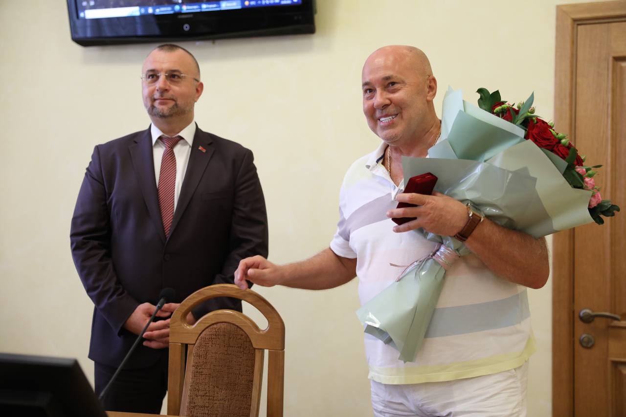 Солодуху наградили юбилейной медалью Минсельхозпрода | СмартПресс